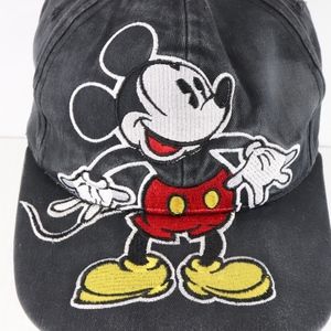 Disney | Accessories | 9s Disney Mickey Mouse Big Logo Snapback Hat ...